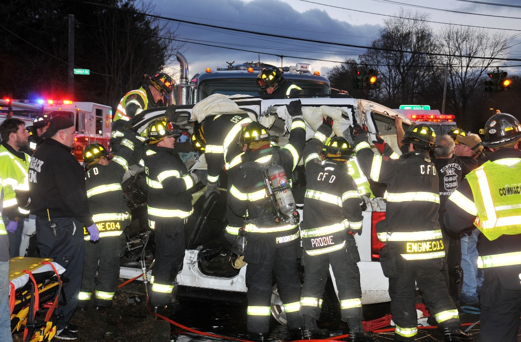 Cesspool Truck and SUV Crash in Commack | The Huntingtonian