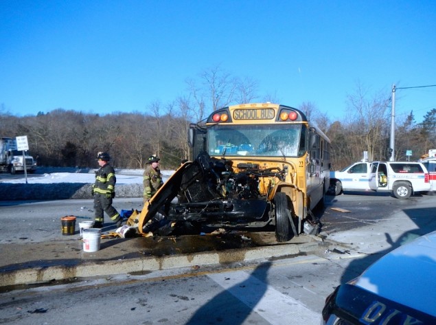 Dix Hills School Bus Accident Injures 27 | The Huntingtonian